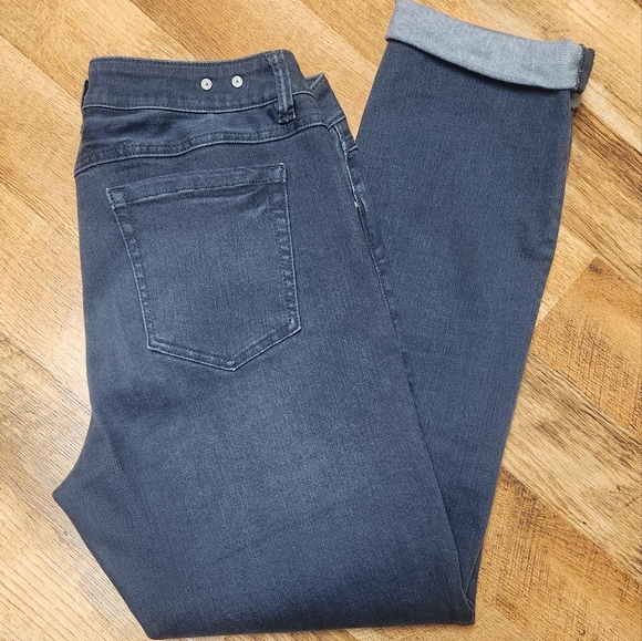 CAbi | Jeans | Cabi Slim Boyfriend Fit Jeans Size | Poshmark